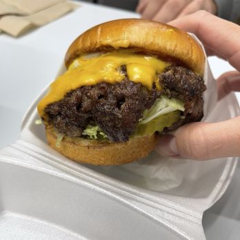 BRGR SHACK - Updated September 2025 - 148 Photos & 149 Reviews - 2335 E ...