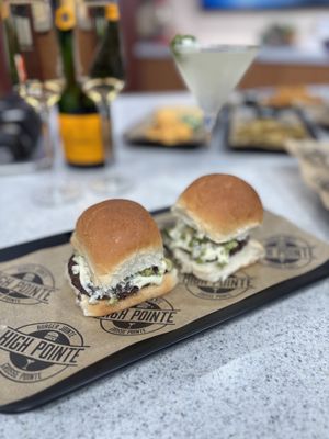 HIGH POINTE BURGER JOINTE - Updated December 2025 - 38 Photos & 16 ...