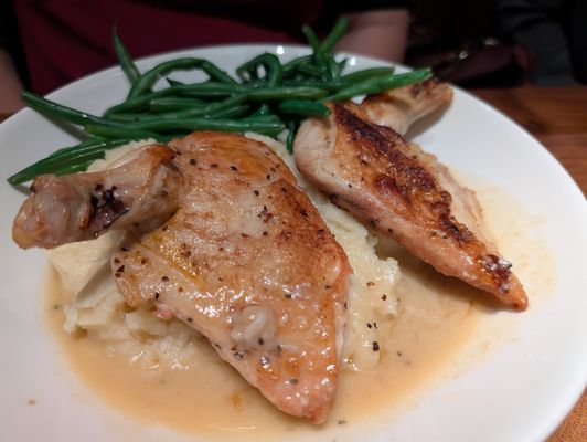 VILLAGE TAVERN - Updated February 2025 - 82 Photos & 43 Reviews - 4140 ...