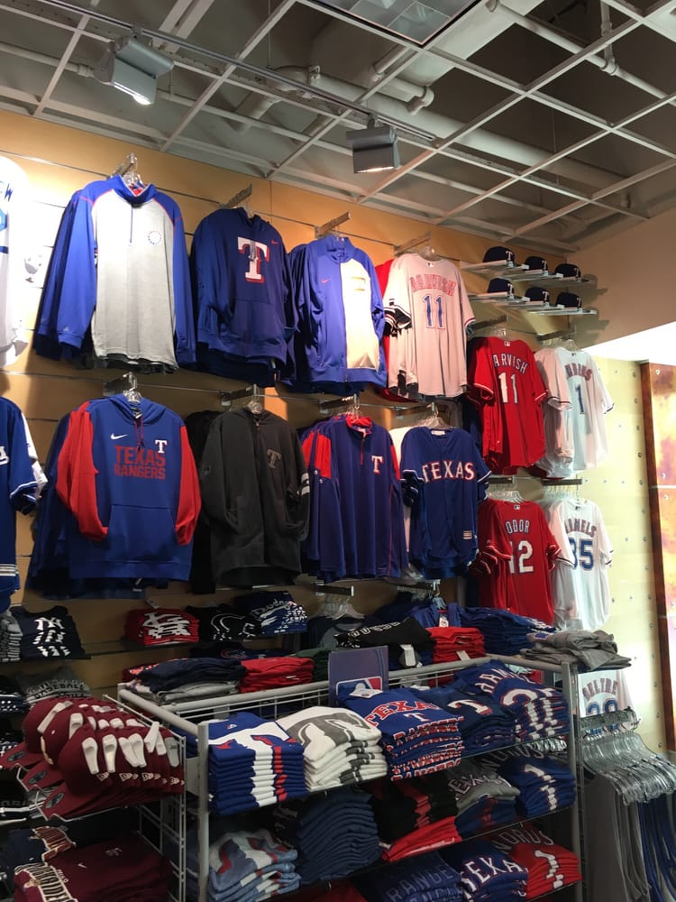 FANZZ - Updated December 2025 - 2601 Preston Rd, Frisco, Texas - Sports ...