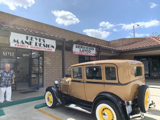 KEYES MANE DESIGN - 24 Photos & 30 Reviews - 3761 Van Buren Blvd ...