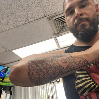 808 TATTOO - Updated January 2025 - 302 Photos & 230 Reviews - 46-018 ...