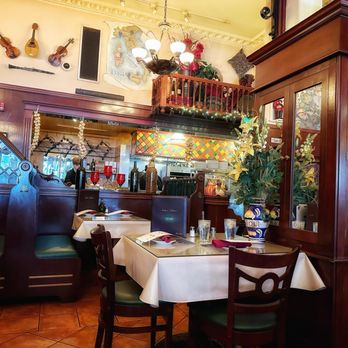 ITALIAN KITCHEN - Updated August 2024 - 113 Photos & 227 Reviews - 113 ...