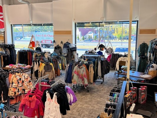 SKI BARN - Updated June 2026 - 21 Photos & 24 Reviews - 2990 Brunswick ...