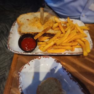 WHISTLE BINKIES ON THE LAKE - Updated June 2025 - 131 Photos & 178 ...