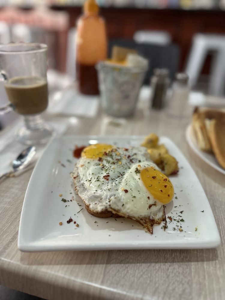 SEÑOR BAGUETTE - Updated January 2025 - 98 Photos & 106 Reviews ...