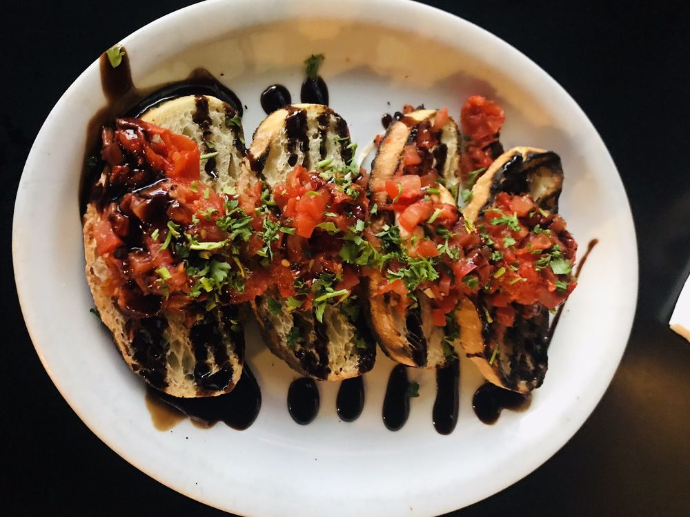 TRIDENT GRILL - 273 Photos & 410 Reviews - 2033 E Speedway Blvd, Tucson ...