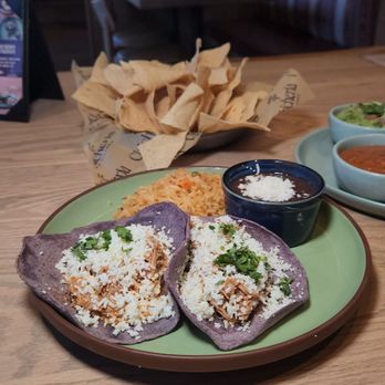 CHICHERIA MEXICAN KITCHEN - Updated April 2025 - 194 Photos & 80 ...