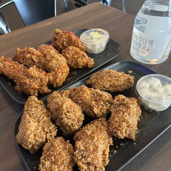 TIPSY CHICKEN - Updated May 2024 - 276 Photos & 142 Reviews - 1933 W ...