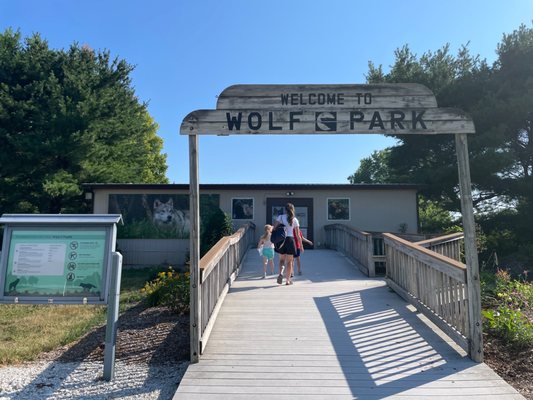 WOLF PARK - Updated December 2025 - 99 Photos & 32 Reviews - 4004 E ...