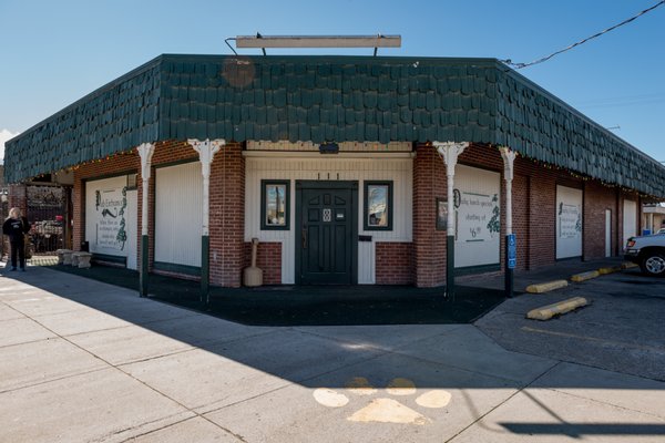 MACKEY’S STEAKHOUSE & PUB - 78 Photos & 144 Reviews - Steakhouses - 111 ...