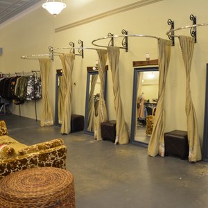 ORANGE CIRCLE ANTIQUE MALL - 105 Photos & 95 Reviews - Antiques - 118 S Glassell St, Orange, CA ...