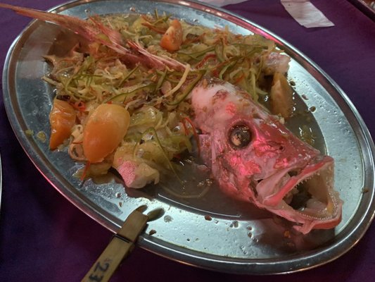 TOP SPOT FOOD COURT - 48 Photos & 11 Reviews - Jalan Bukit Mata Kuching ...