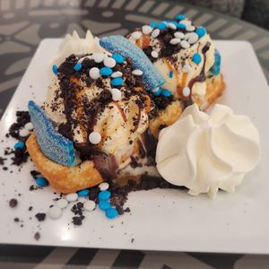 OREO CAFÉ - 118 Photos & 30 Reviews - 1 American Dream Ways, East ...
