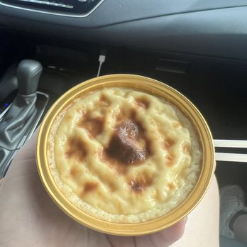 SACHI SWEETS - Updated 2024 - 341 Photos & 38 Reviews - 2080 S King St ...