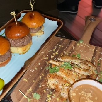 HIDE ROOFTOP - Updated July 2024 - 94 Photos & 20 Reviews - 24 John St ...