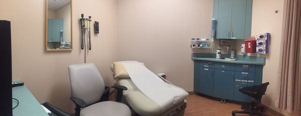 UCSF - Family Medicine Center Lakeshore - Updated June 2026 - 14 Photos ...