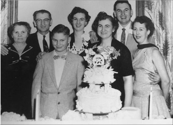 LEE THOMPSON - Updated December 2025 - Request Consultation - 133 ...