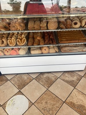 VERONICA’S BAKERY & CAFE - Updated January 2026 - 69 Photos & 84 ...