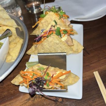 AMA RAW BAR - EAST VILLAGE - Updated September 2025 - 430 Photos & 226 ...