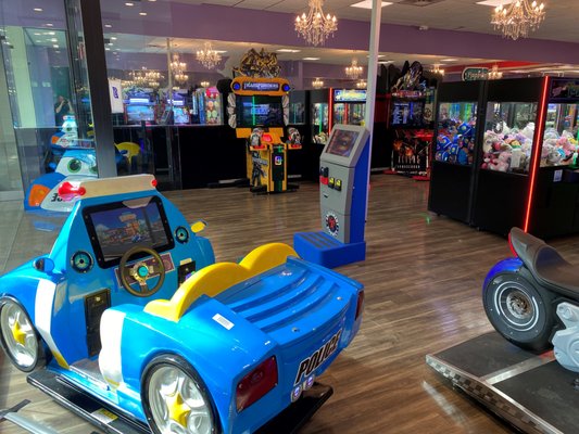 SUGARLOAF ENTERTAINMENT ARCADE - Updated May 2026 - 13 Photos & 10 ...