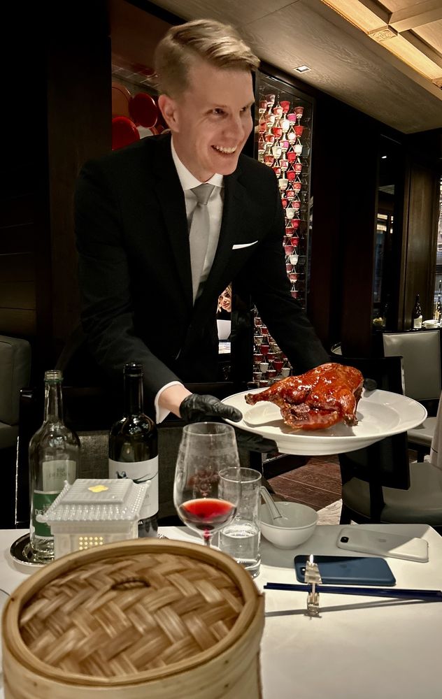CANTON BLUE - 1 Grosvenor Pl, London, United Kingdom - Chinese ...