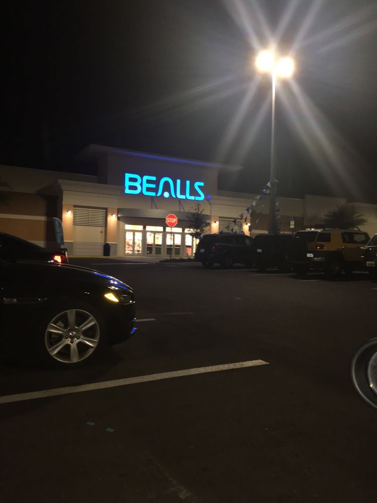 BEALLS DEPARTMENT STORE - 2424 US-1, Titusville, Florida - Department ...