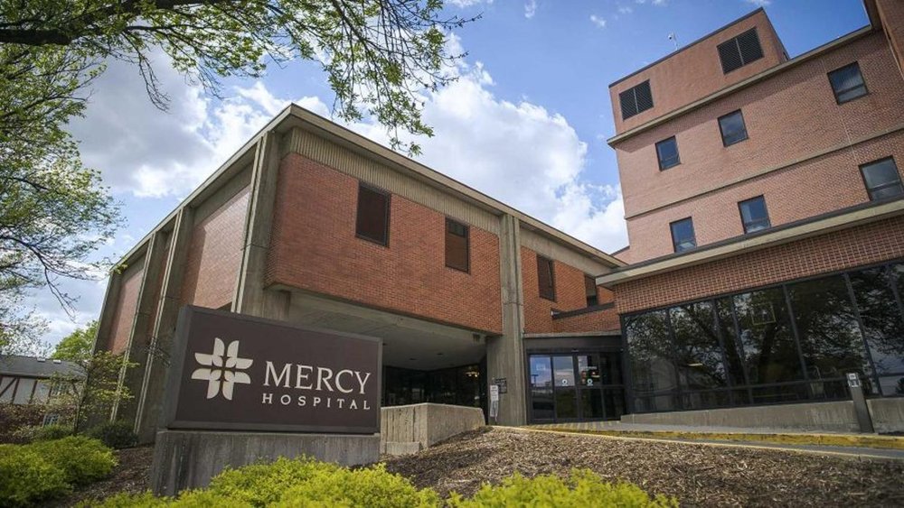 MERCY EMERGENCY DEPARTMENT - Updated June 2026 - 425 E Bloomington St ...