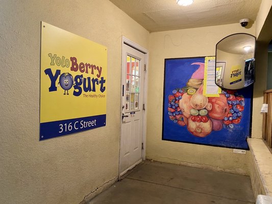 Yoloberry Yogurt - Cheap - Ice Cream & Frozen Yogurt - Updated June ...