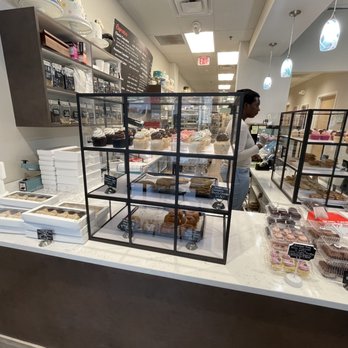 OUT OF THE BUBBLE BAKERY - 64 Photos & 88 Reviews - 6230-A Rolling Rd ...