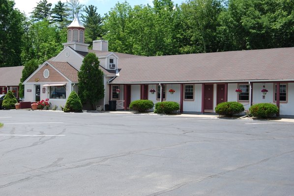 LENOX INN - Updated November 2025 - 11 Reviews & 10 Photos - 525 ...