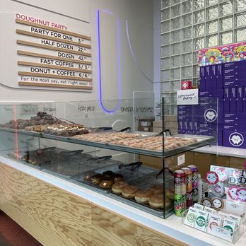 DOUGHNUT PARTY - Updated July 2025 - 231 Photos & 132 Reviews - 11980 ...