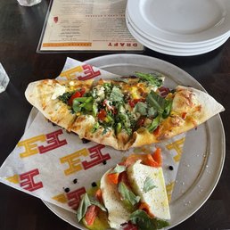 FEDERAL PIZZA - Updated July 2025 - 1369 Photos & 1725 Reviews - 5210 N ...