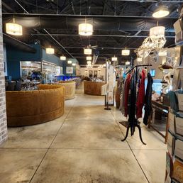 LOCAL AND COMPANY FOOD+DRINK - Updated January 2026 - 277 Photos & 221 ...