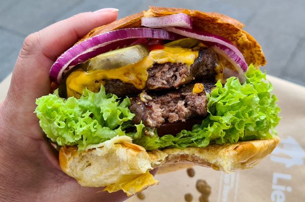 DULF’S BURGER - Updated January 2026 - 331 Photos & 159 Reviews ...