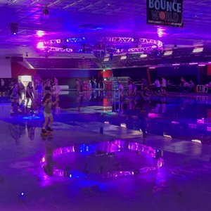 CLASSIC FUN CENTER - 57 Photos & 78 Reviews - 9151 S 255th W, Sandy ...