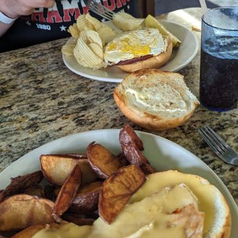 DADDYPOPS - Updated December 2024 - 152 Photos & 257 Reviews - 232 N ...