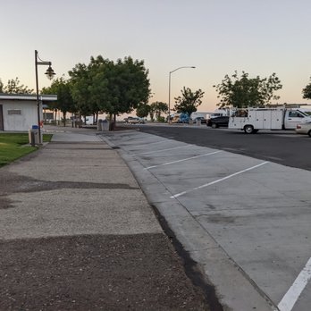 BUTTONWILLOW REST AREA - Updated December 2025 - 128 Photos & 52 ...