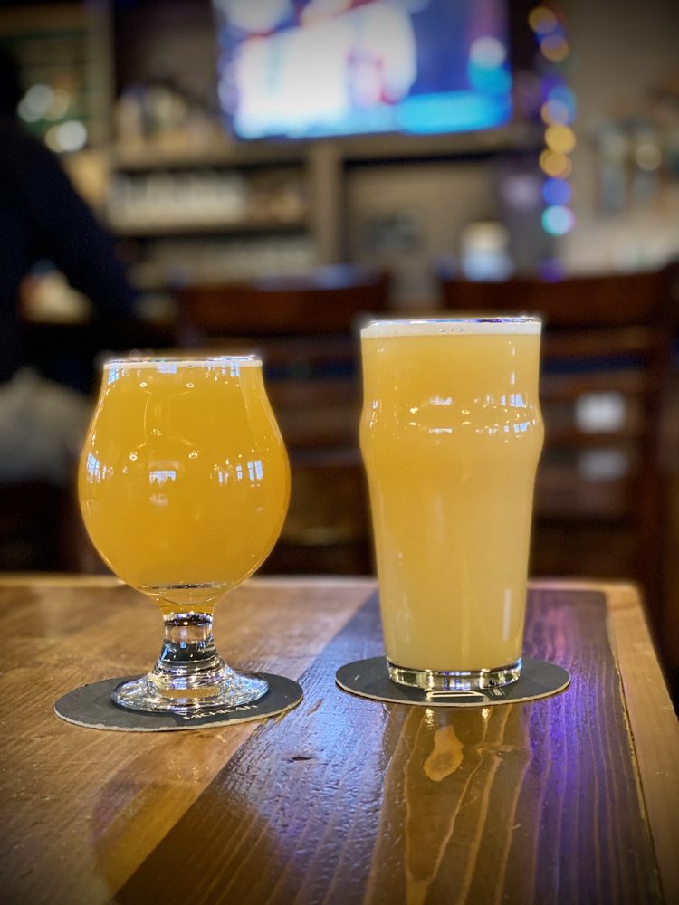 DRAFTING TABLE BREWING COMPANY - 102 Photos & 78 Reviews - 49438 ...