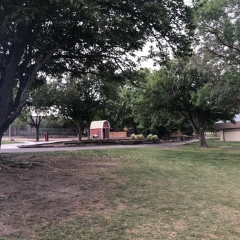 SPRING RIVER PARK AND ZOO - Updated December 2025 - 74 Photos & 30 ...