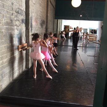 TWINKLE TOES DANCE COMPANY - Updated November 2025 - 18 Photos & 40 ...