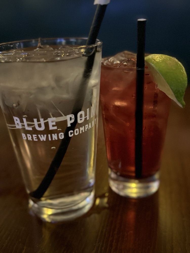 FITZGERALD’S PUB - Updated October 2025 - 130 Photos & 129 Reviews ...