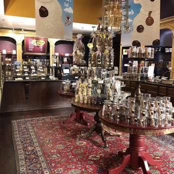 CHOCOLATERIE STAM - WEST DES MOINES - Updated December 2025 - 18 Photos ...
