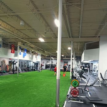 HIDDEN GYM - Updated December 2025 - 29 Photos & 24 Reviews - 109 N ...