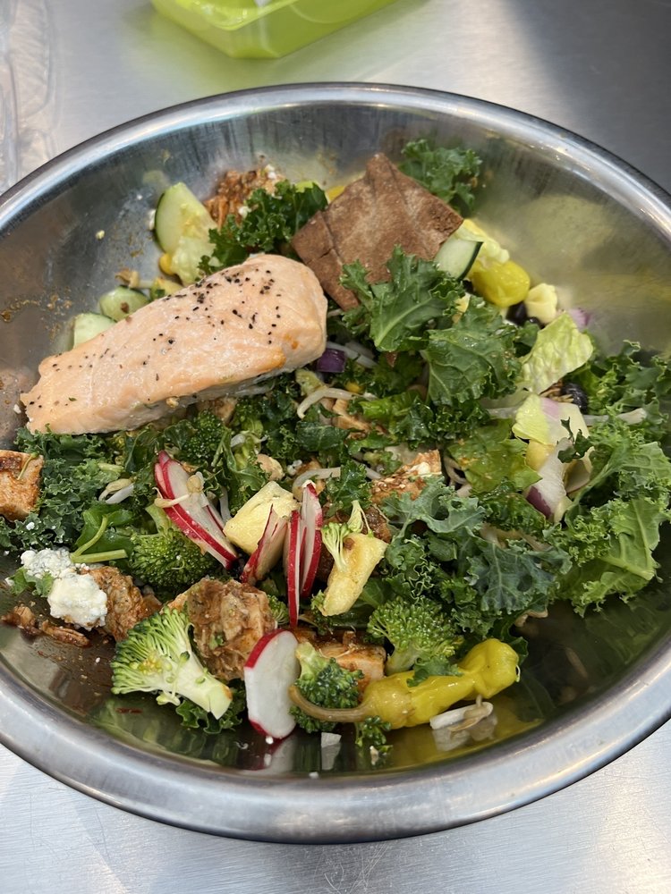 SALATA - 77 Photos & 100 Reviews - 1705 N Collins St, Arlington, TX ...