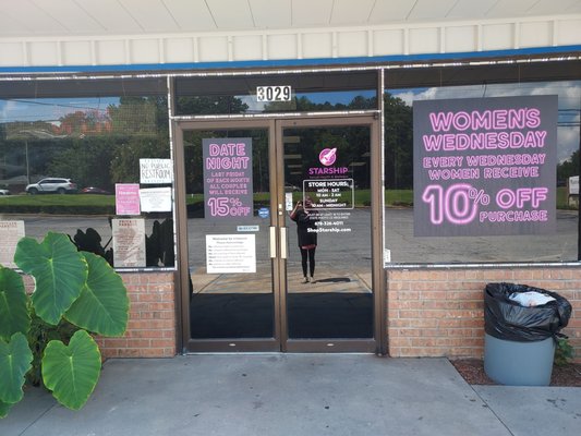 STARSHIP - Updated December 2025 - 44 Photos - 3029 Hwy 34 E, Newnan ...