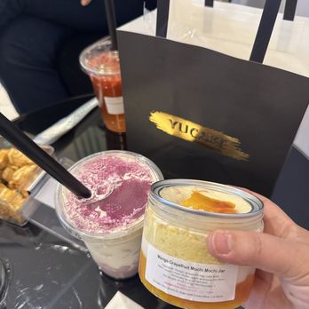 YU CAKE - Updated August 2025 - 396 Photos & 253 Reviews - 3333 Bristol ...