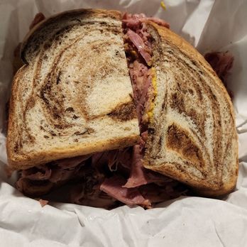 D.A.’S CORNED BEEF STAND - Updated August 2024 - 22 Photos & 29 Reviews ...