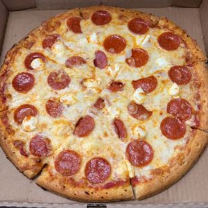 THE SMOKIN SILVERBACK - Updated June 2025 - 504 Mantorville Ave S ...