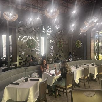 LOS RANCHOS - Updated November 2025 - 89 Photos & 46 Reviews - 2728 ...